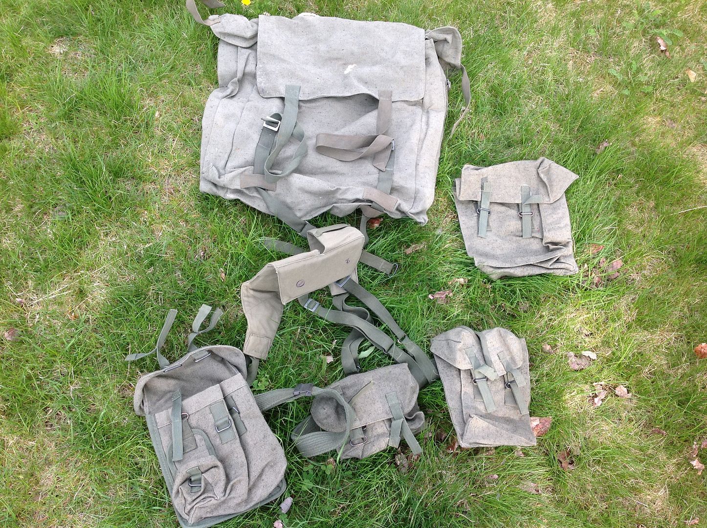 Bulgarian, Iraqi/Chicom web gear chest rig - The AK Files Forums